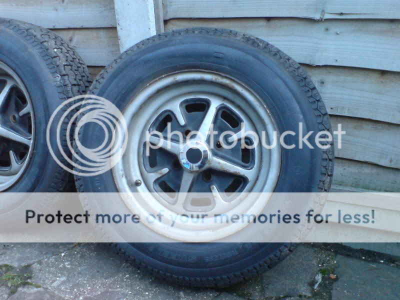 ford cortina rostyle wheels-Kent | Retro Rides